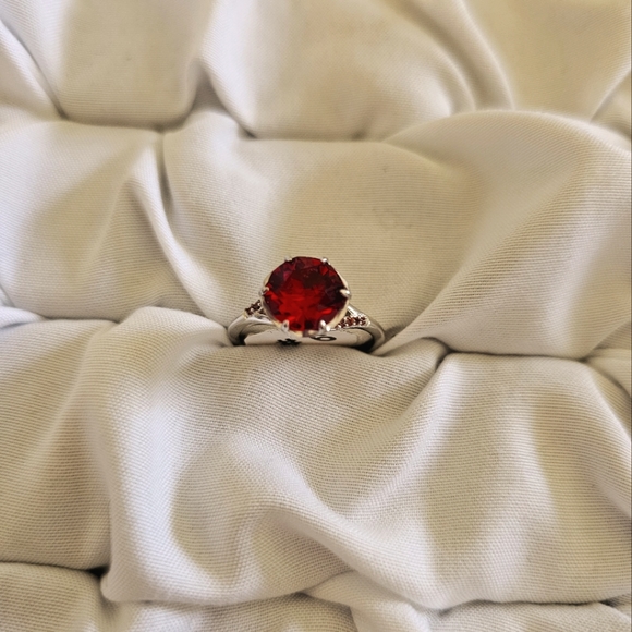 Fragrant Jewels | Jewelry | Fragrant Jewels Moulin Rouge Ring | Poshmark